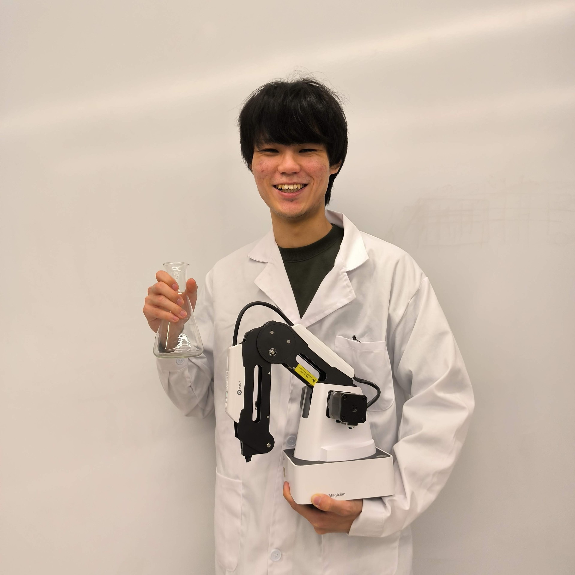 株式会社LaboRobo | オーダーメイド実験自動化で研究開発を加速